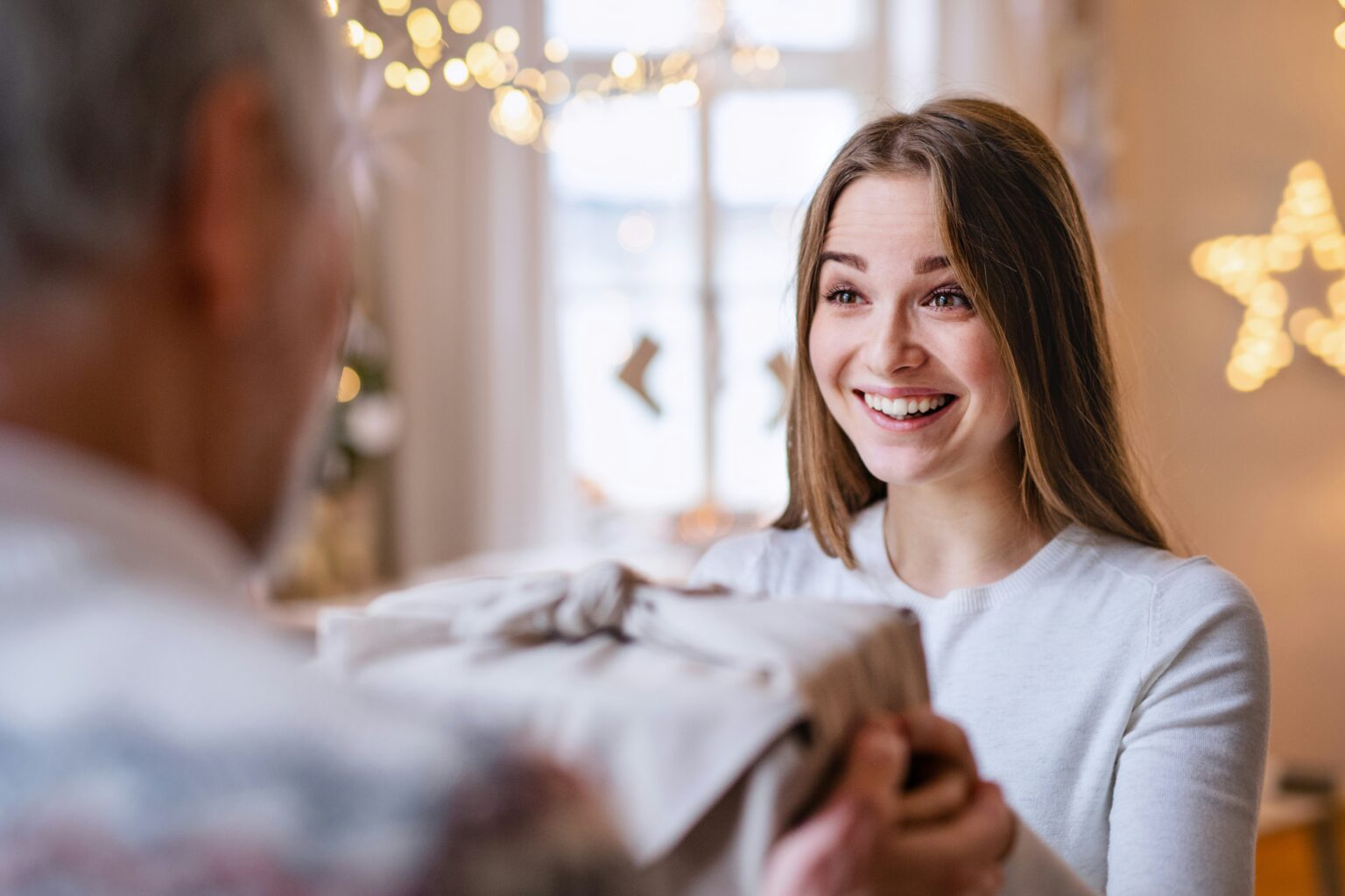 How to Become a Better Gift Recipient - Gift Education